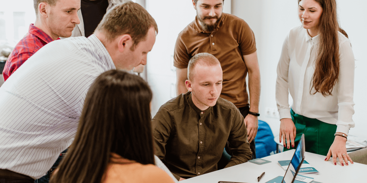 What Is Customer Profiling? A Step-by-Step Guide on How to Do It ...